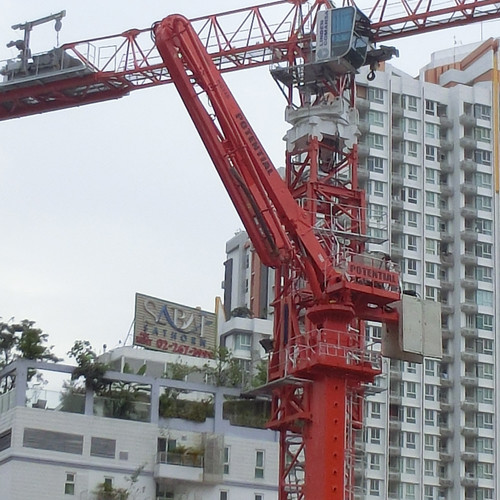 4.6t Climbing Concrete Placing Boom Counterweight 4 Boom Sections HG34