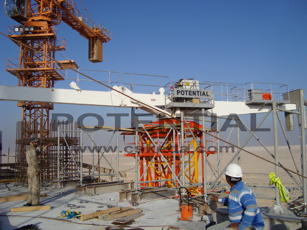 32m Concrete Placement Boom , High Rise Concrete Pumping Stable Operation