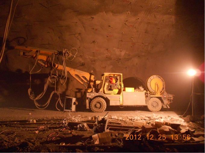 KC3017 Robotic Shotcrete Machine With Concrete Spraying Manipulator 4 ...